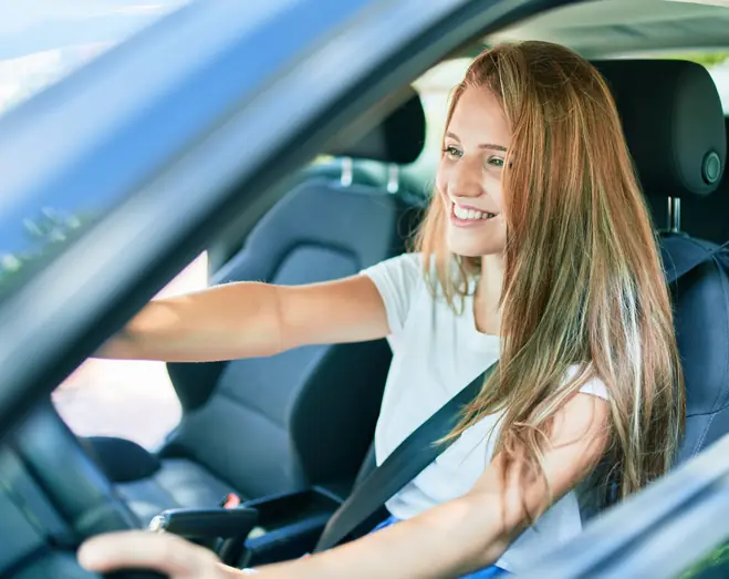 Jeune conducteur d'une voiture : définition et réglementation - Macif
