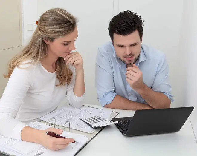 La Macif vous propose des outils pour créer un logo